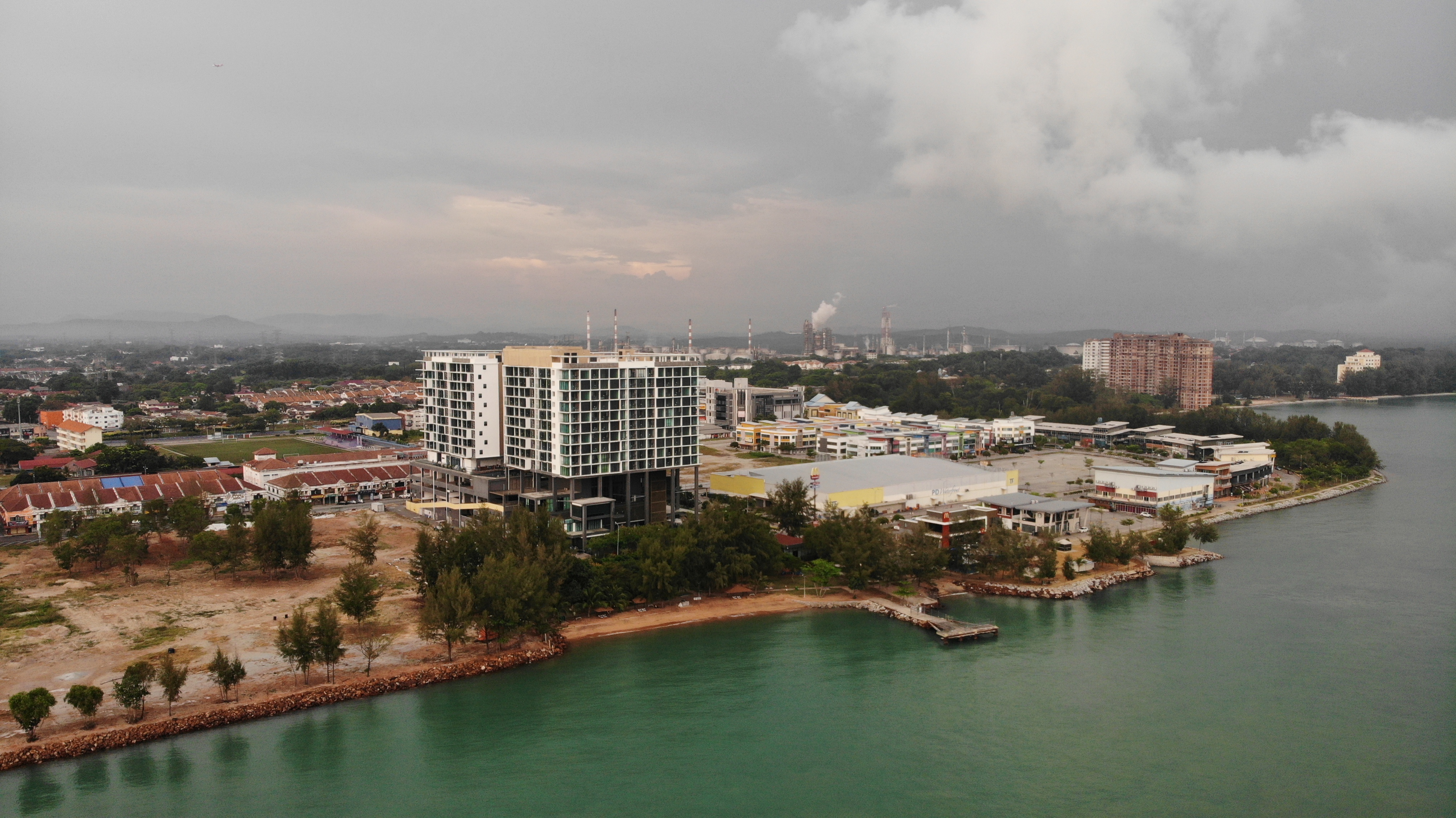 Contact Us – D'Wharf Hotel